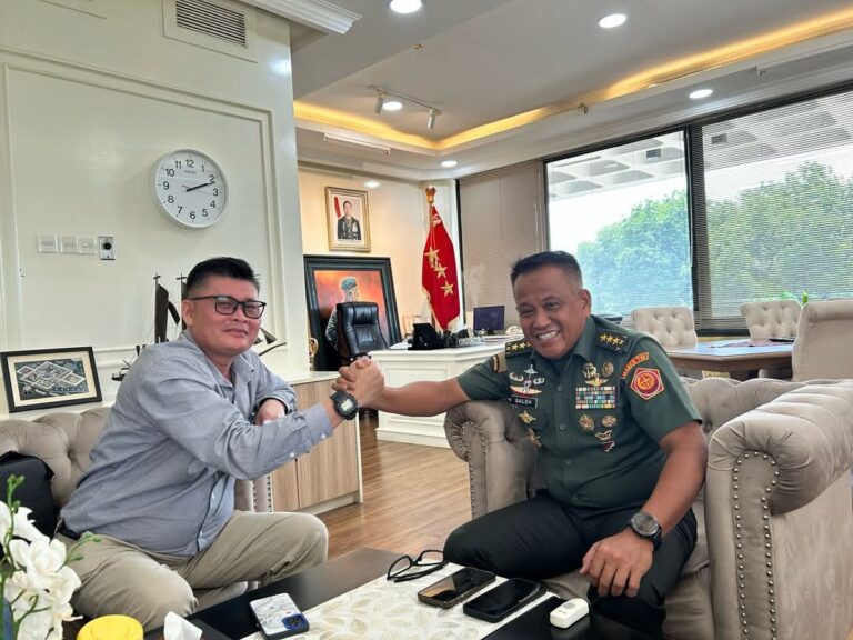Letjen TNI H. Muhammad Saleh Mustafa: Dari Kopassus hingga Irjen TNI ...